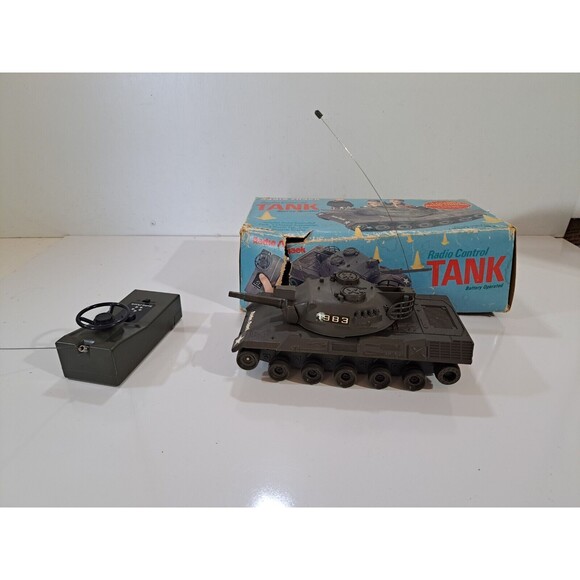 Radio Shack | Toys | Vintage Radio Shack 63009 Radio Controlled Rc ...